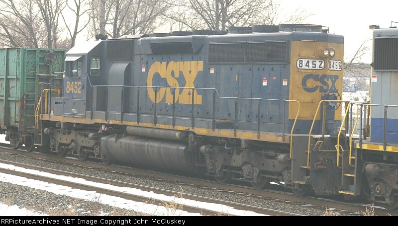CSX 8452
